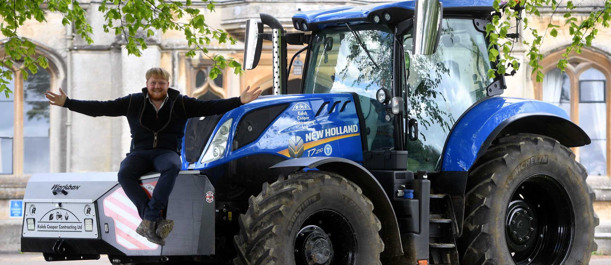 2 more agriculture students awarded Kaleb Cooper bursaries - Agriland.co.uk